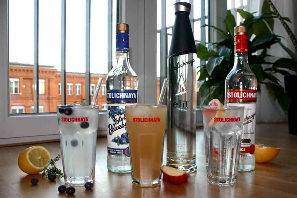 3 Longdrinks mit Stolichnaya Vodka | nomyblog